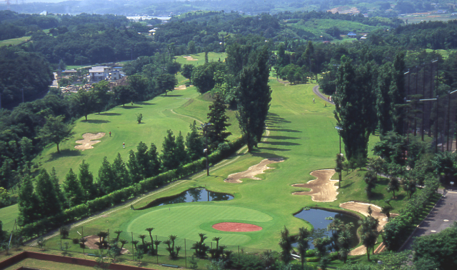 Prepare for your round at Heritage Golf Course | Hole19