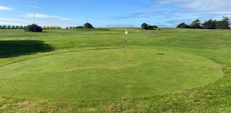 Golf Course Handicap Calculator Norfolk Gardens Pitch & Putt | Hole19